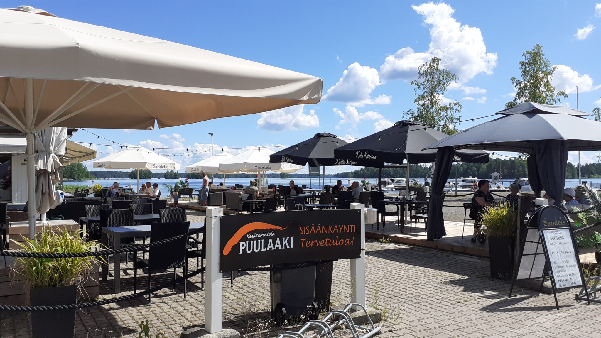 Puulaakin päättäjäiset: Partikopla ja Telaketju | Kangasniemi